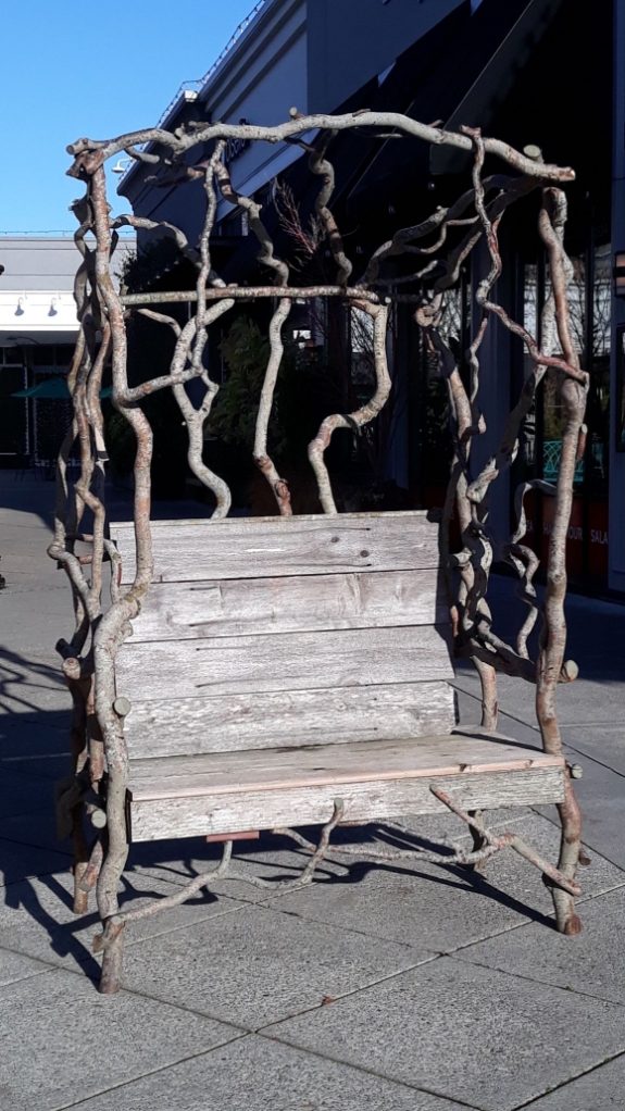 - Willow Arbor Seat #153011